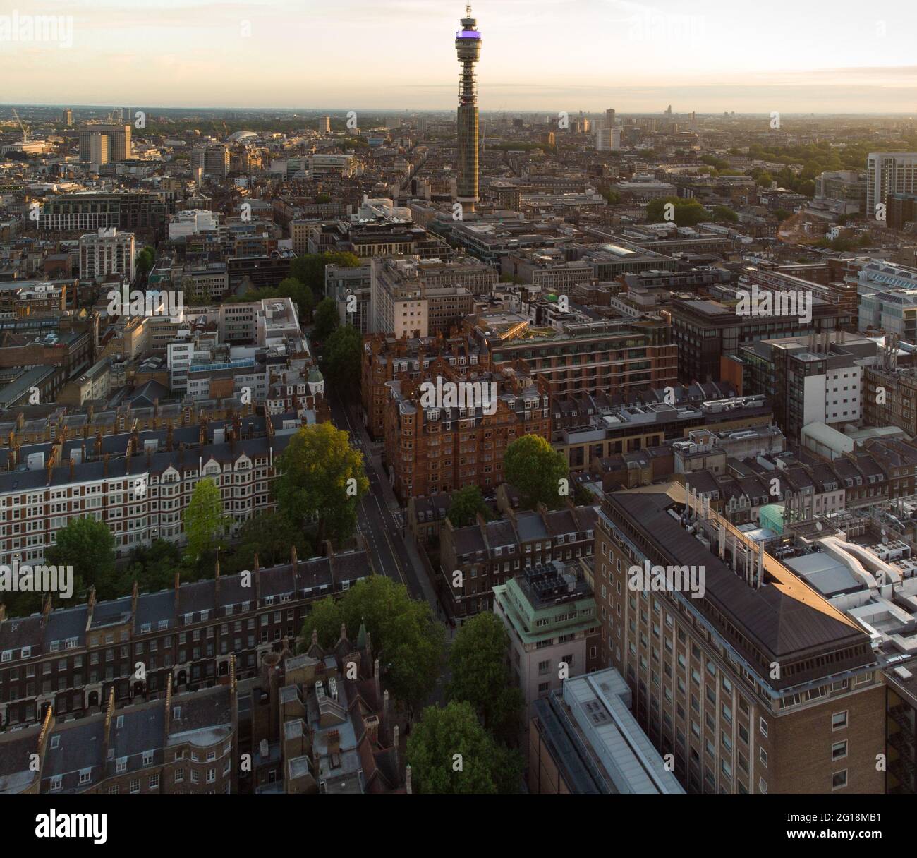 Fitzrovia facade hi-res stock photography and images - Alamy