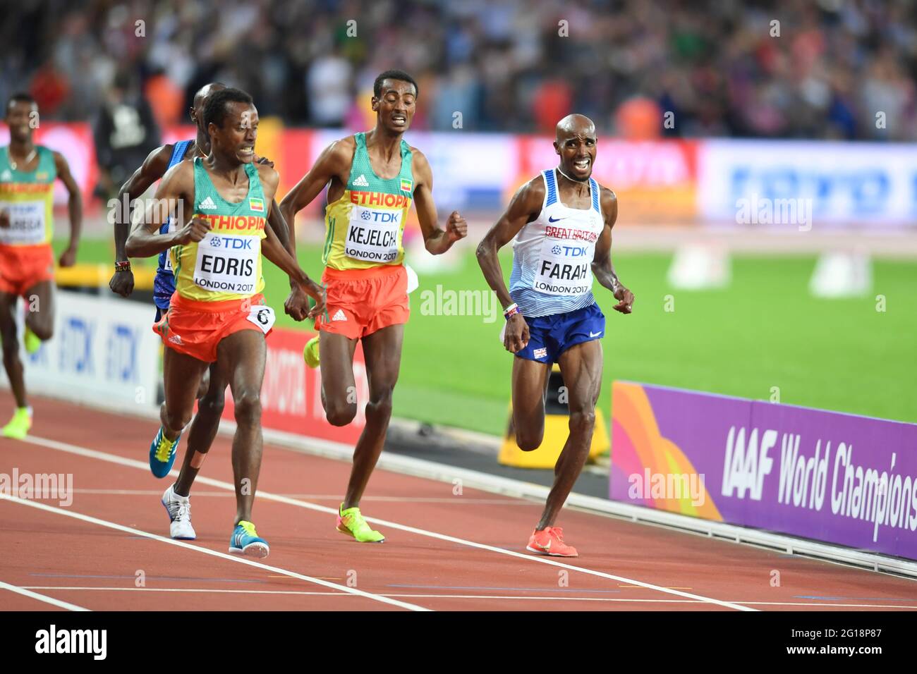 Muktar Edris (Ethiopia) wins the 5000 metres men Gold Medal, leaving Mo ...