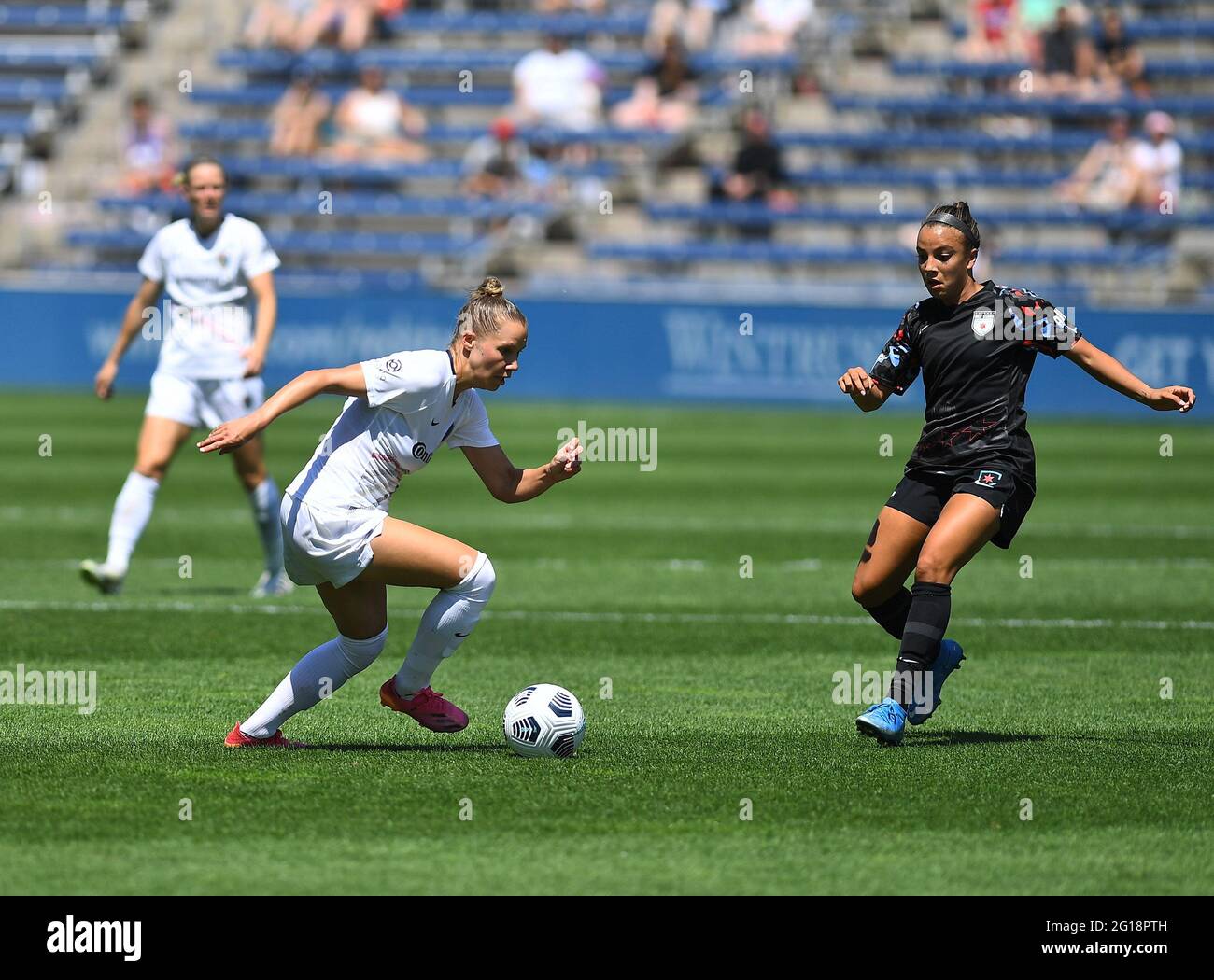 Bridgeview, Illinois, USA. 05th June, 2021. Merritt Mathias (11) of ...