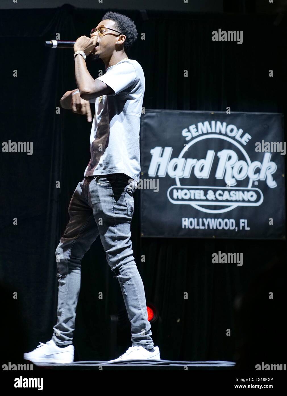 Hollywood, United States. 05th June, 2021. Rapper Money Mu entertains ...