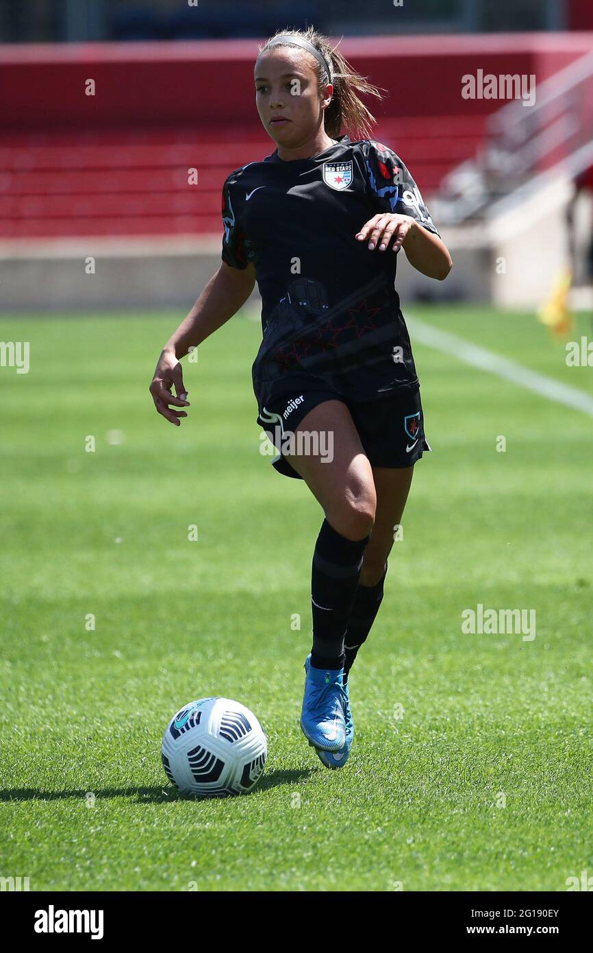 Mallory pugh hi-res stock photography and images - Alamy