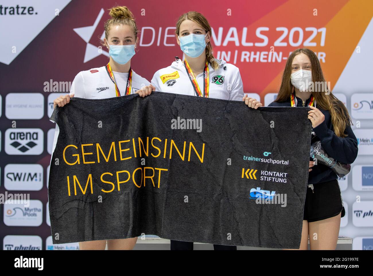 05 June 2021, Berlin: Swimming: German championship, decision, 50 m ...