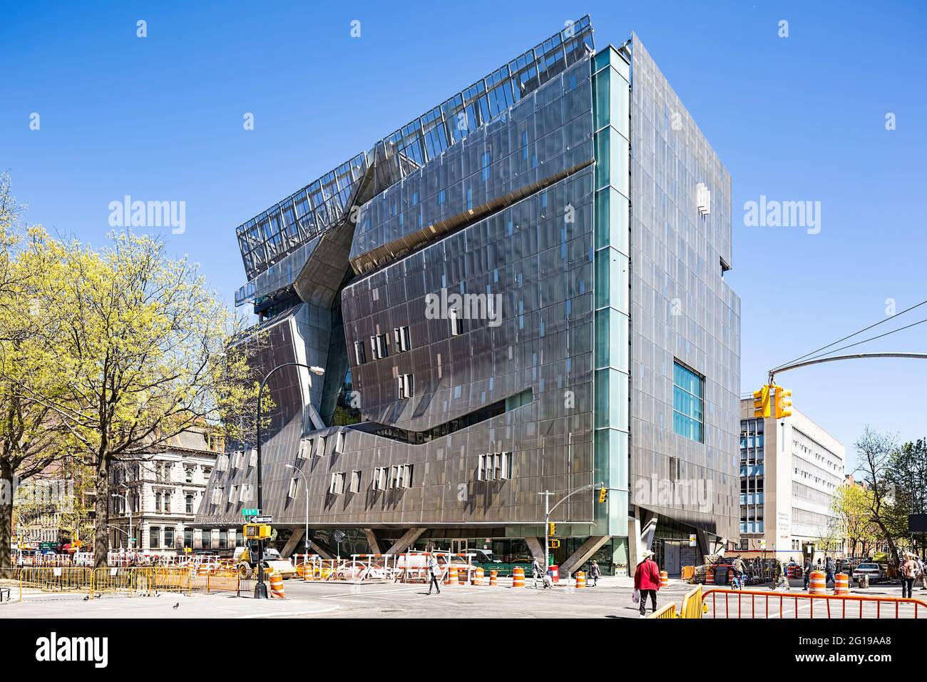 41 cooper square hi-res stock photography and images - Alamy