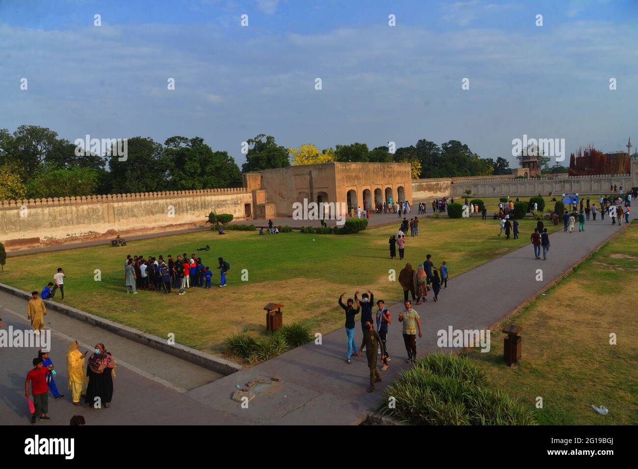 Shalimar garden lahore pakistan hi-res stock photography and images - Alamy