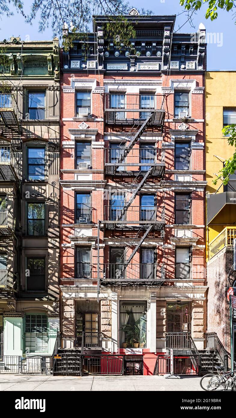 8 St. Marks Place Stock Photo - Alamy