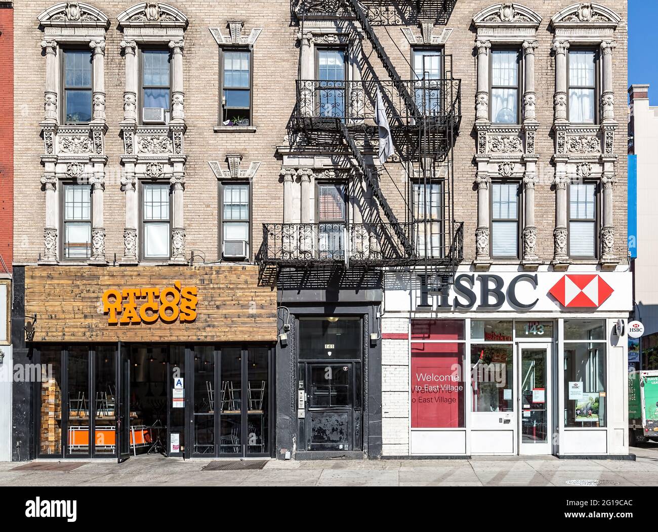 141 second avenue hi-res stock photography and images - Alamy