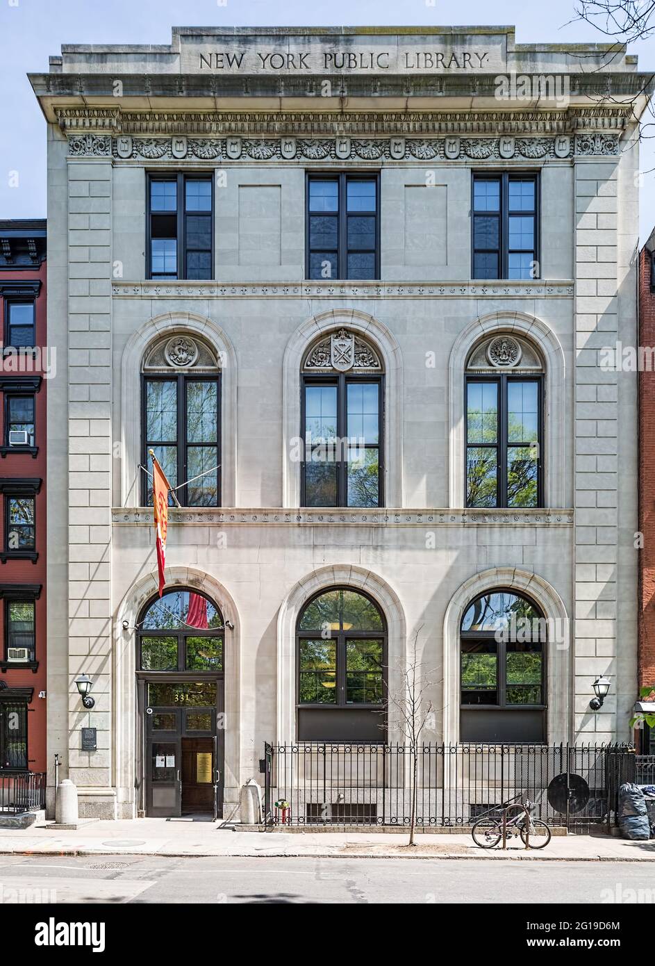 Tompkins square library hi-res stock photography and images - Alamy