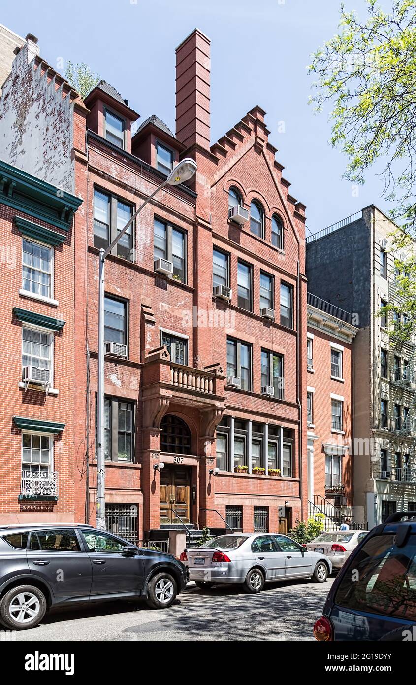 Elizabeth Vaux High Resolution Stock Photography and Images - Alamy