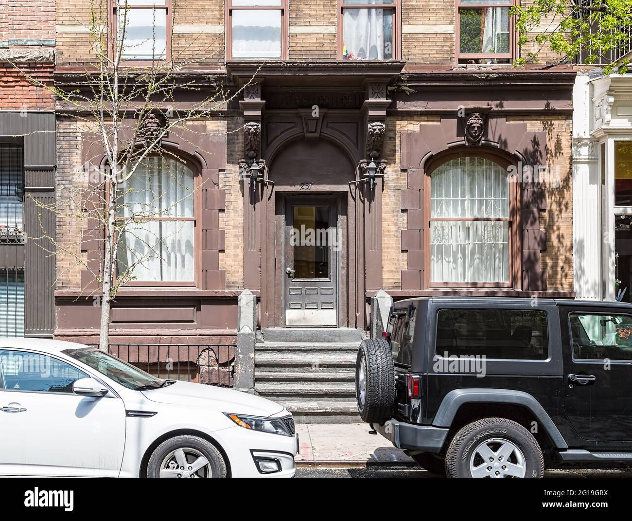 W 10th street hi-res stock photography and images - Alamy