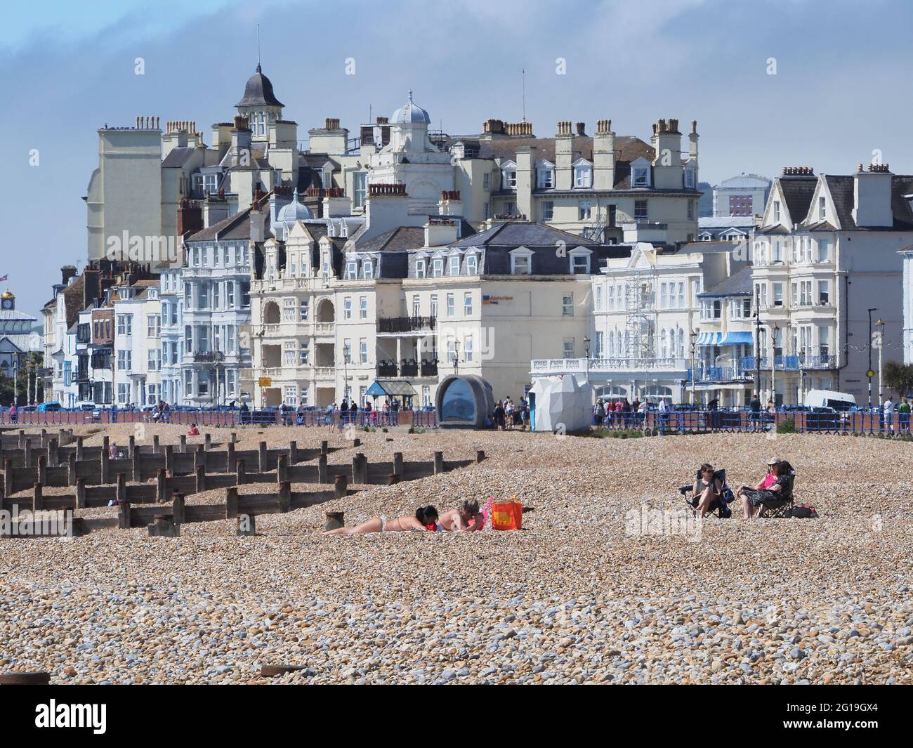 Eastbourne, East Sussex, UK. 6th June, 2021. UK Weather: a hot and ...