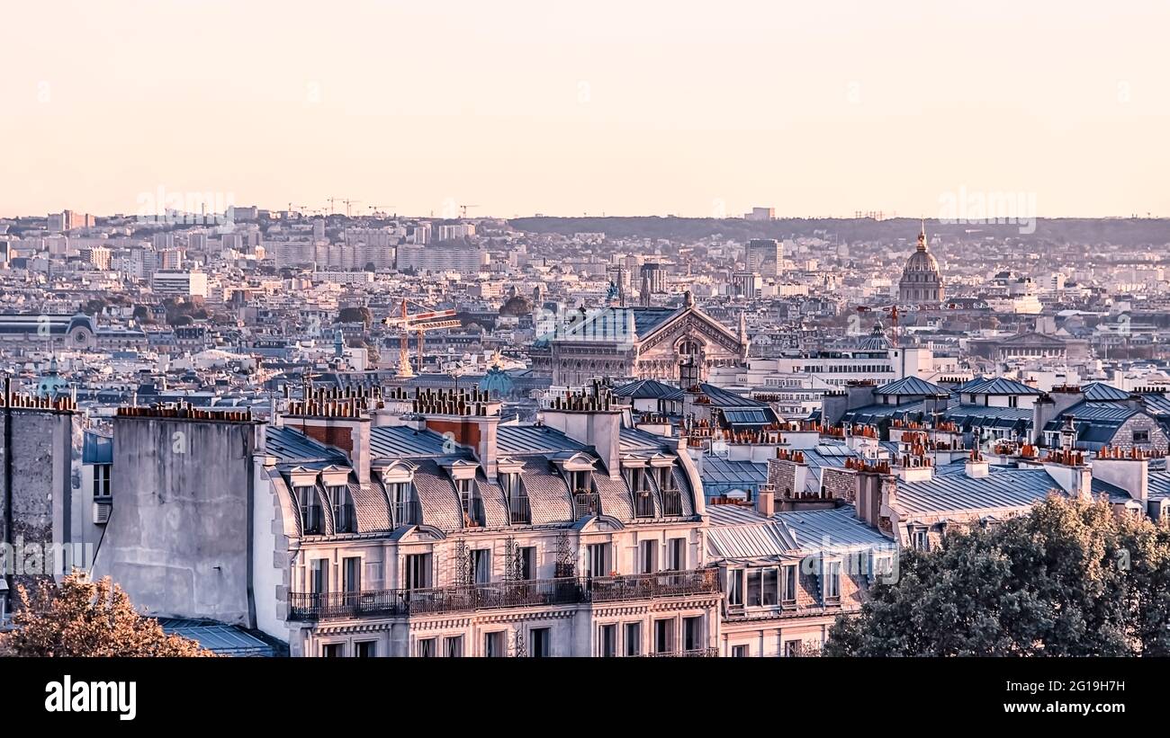 Paris must view hi-res stock photography and images - Alamy