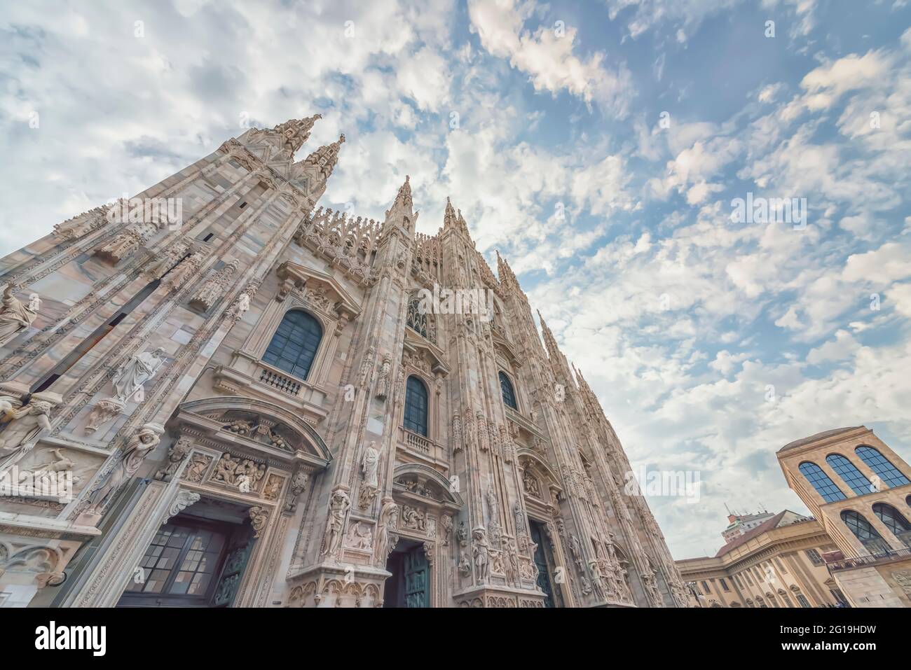 Milan cathedral italy hi-res stock photography and images - Alamy