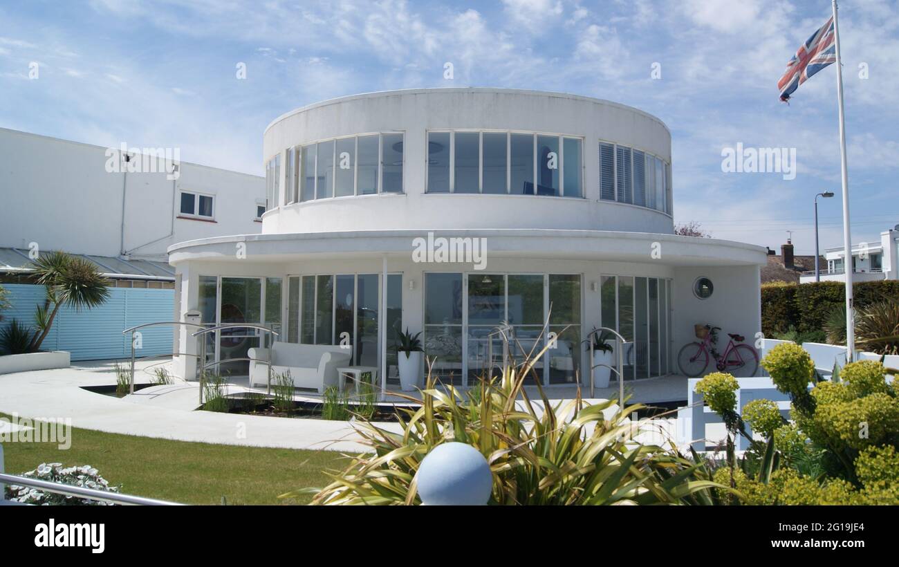 The round house frinton hi-res stock photography and images - Alamy