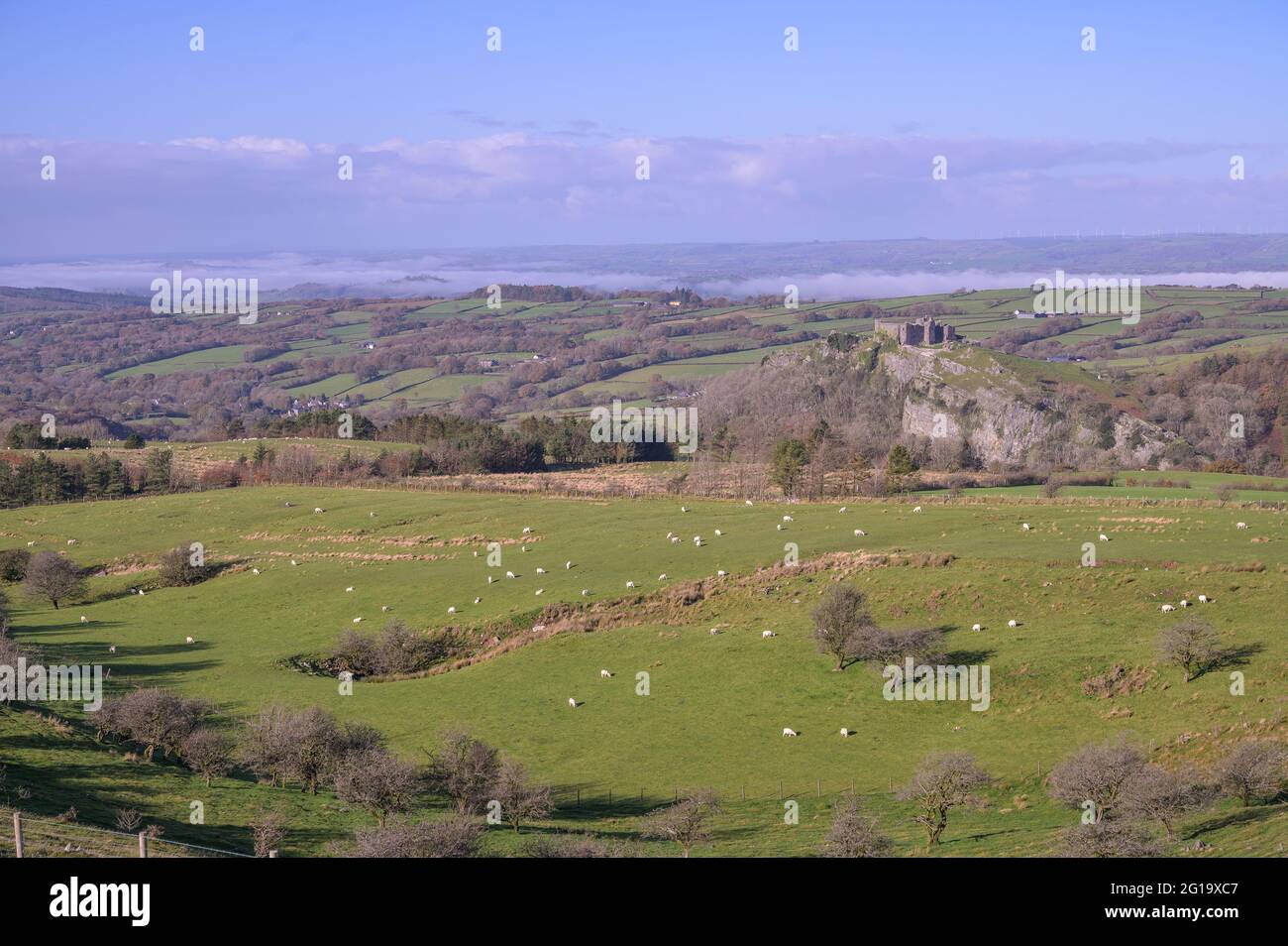 Carreg Cennen Castle, Brecon Beacons National Park, Wales, UK Stock ...