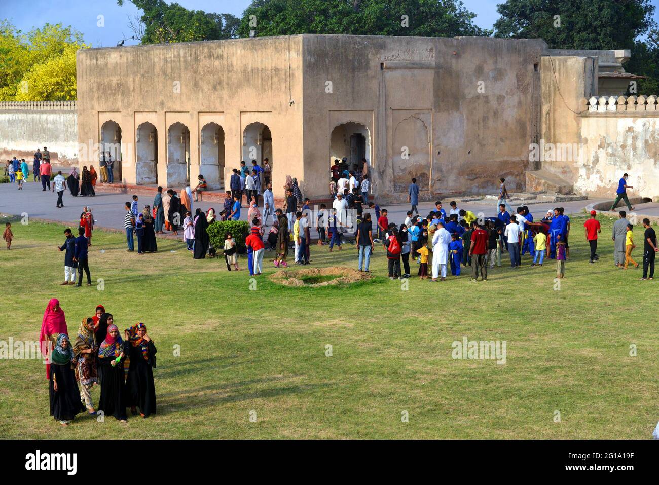 Shalimar garden lahore pakistan hi-res stock photography and images - Alamy