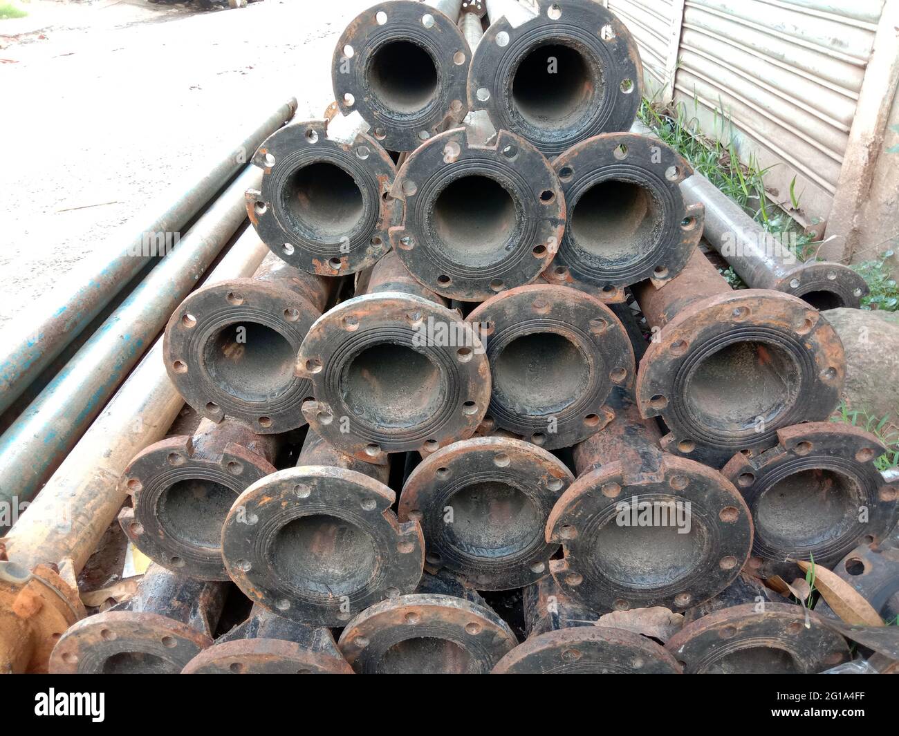 Galvanized iron gi pipe hi-res stock photography and images - Alamy