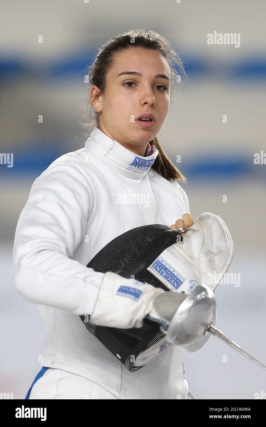 Federica Isola is an Italian fencer who won a bronze medal at the 2019 ...
