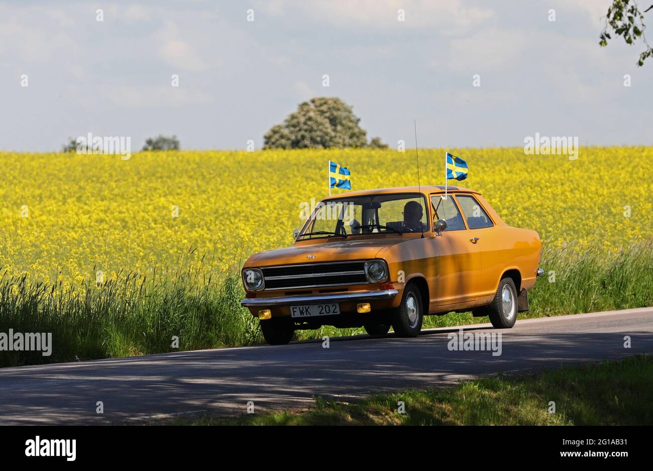 Someone who is out driving through the Östergötland landscape and ...