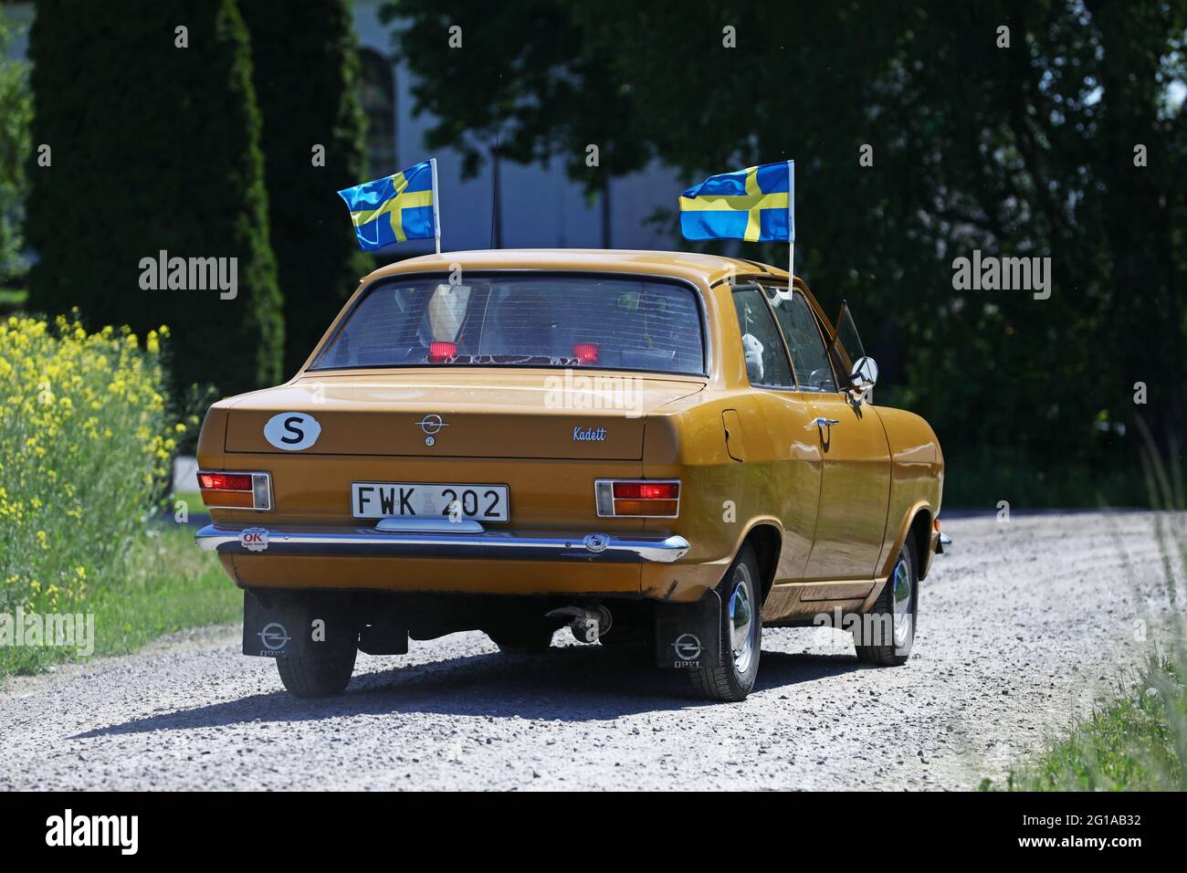 Someone who is out driving through the Östergötland landscape and ...