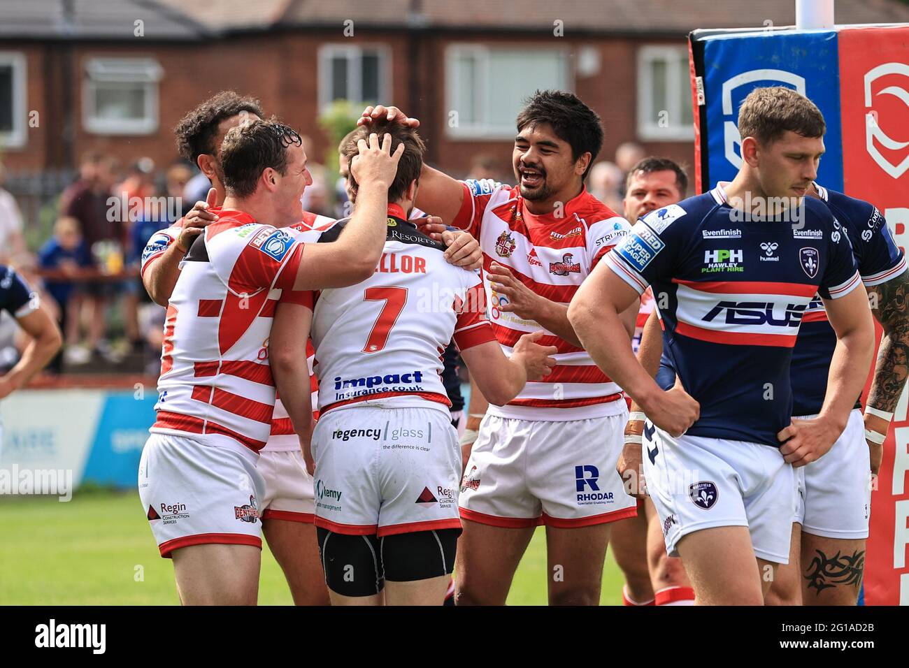 Joe Mellor (7) of Leigh Centurions celebrates his try Stock Photo - Alamy