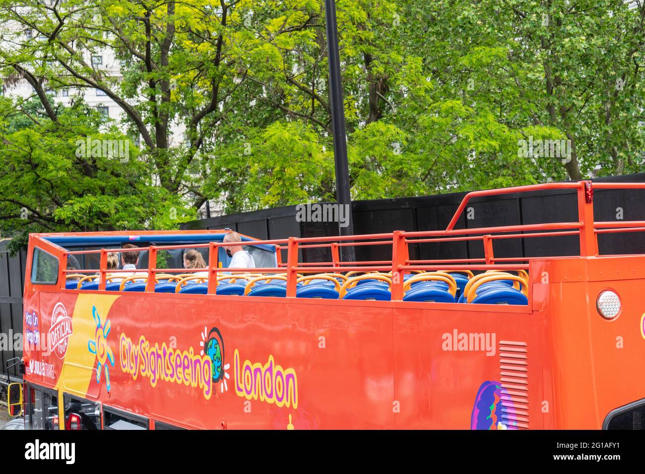 Hop On Hop Off London Bus Tours Unique Sightseeing Experience. UK ...