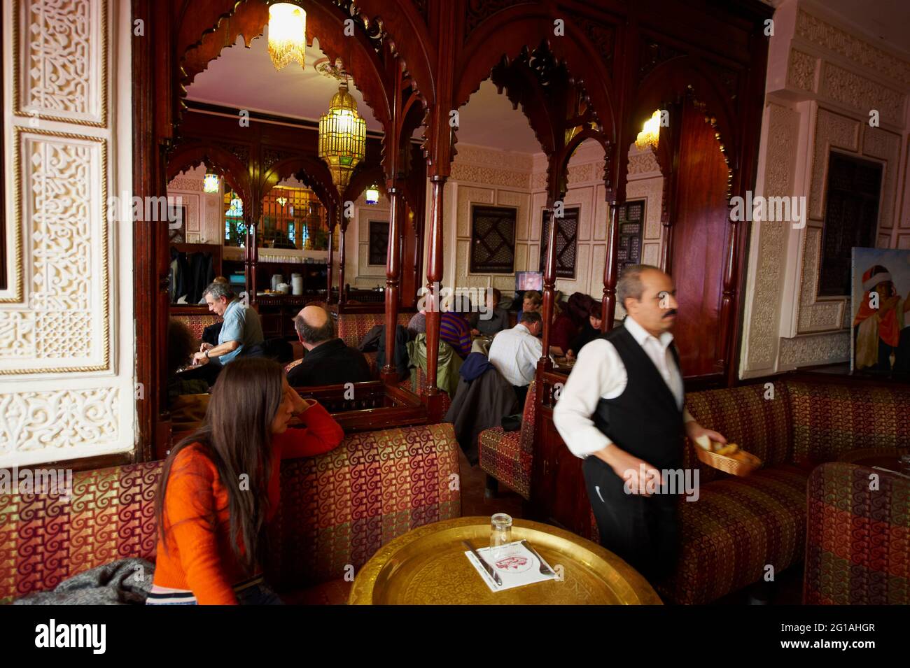 Paris france mosque tea hi-res stock photography and images - Alamy