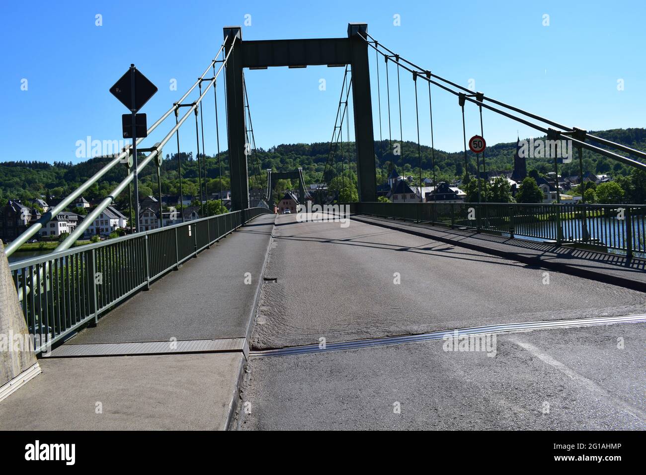 Mosel bridge Wehlen, Mosel valley Stock Photo - Alamy