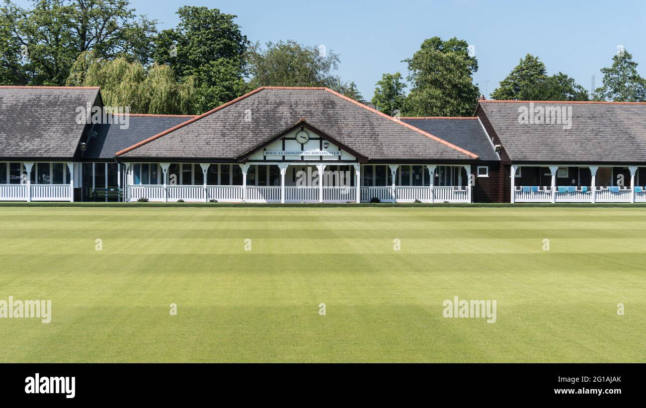 English bowling hi-res stock photography and images - Alamy