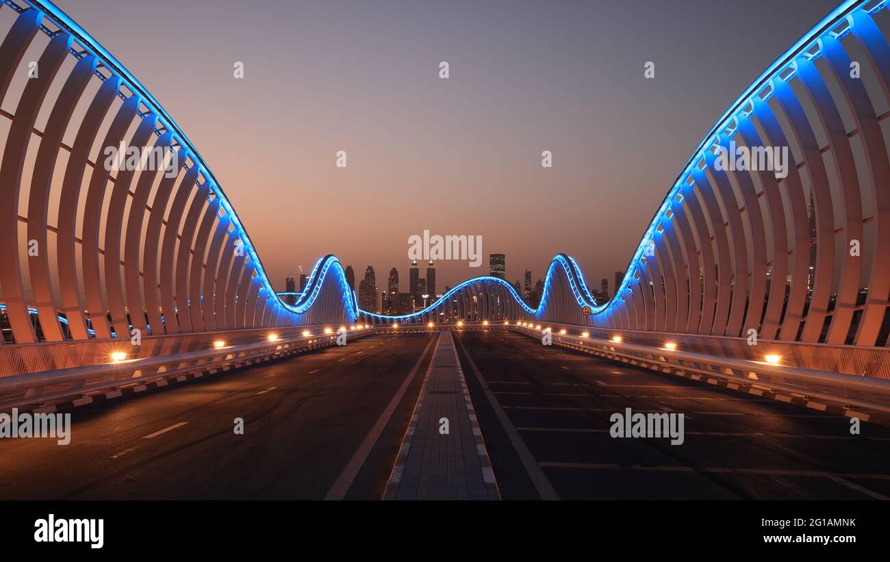 Meydan bridge in Dubai, UAE Stock Photo - Alamy