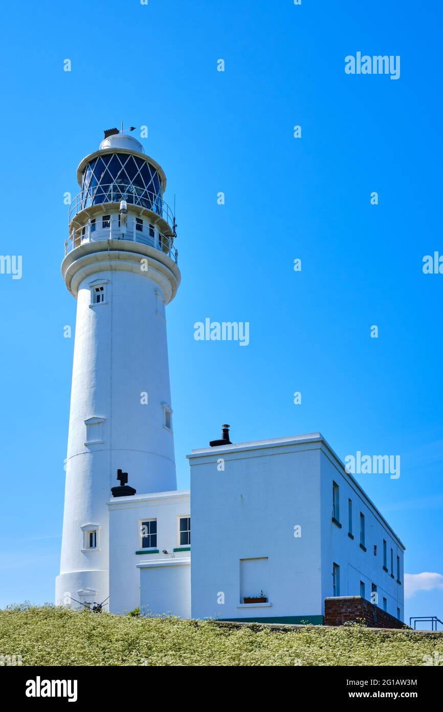 Famborough head lighthouse hi-res stock photography and images - Alamy