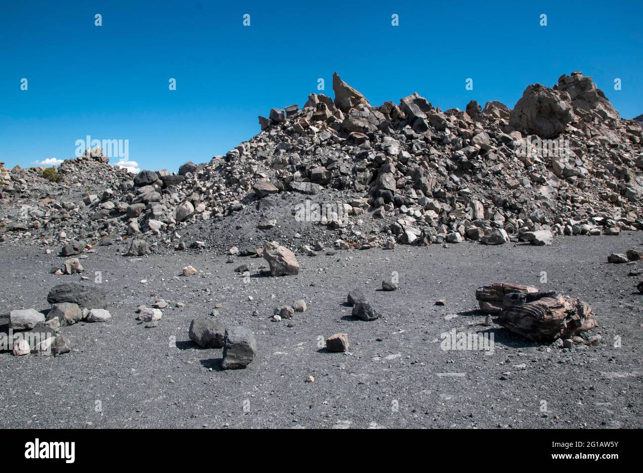 Obsidian Dome High Resolution Stock Photography and Images - Alamy