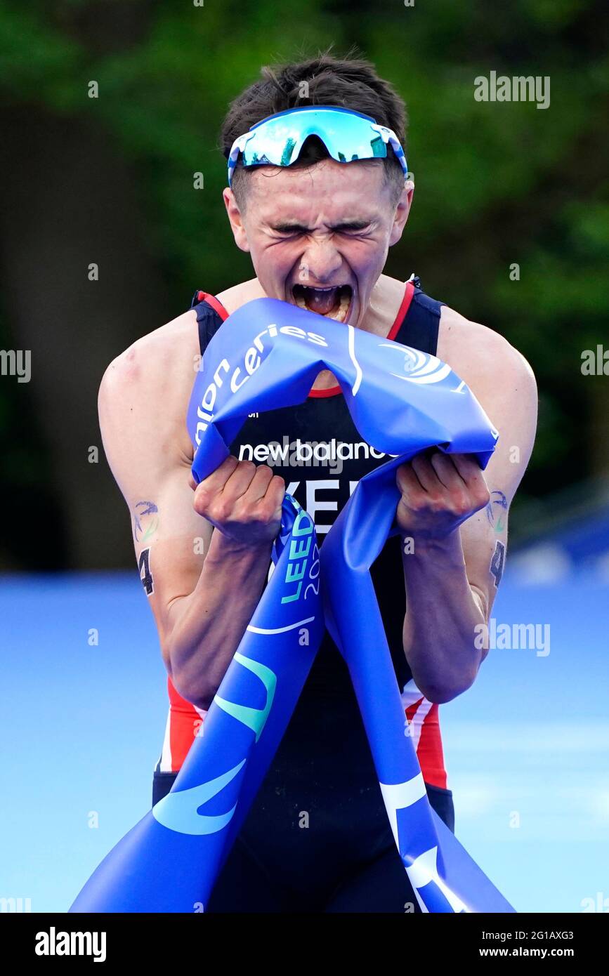 Alex bell celebrates hi-res stock photography and images - Alamy