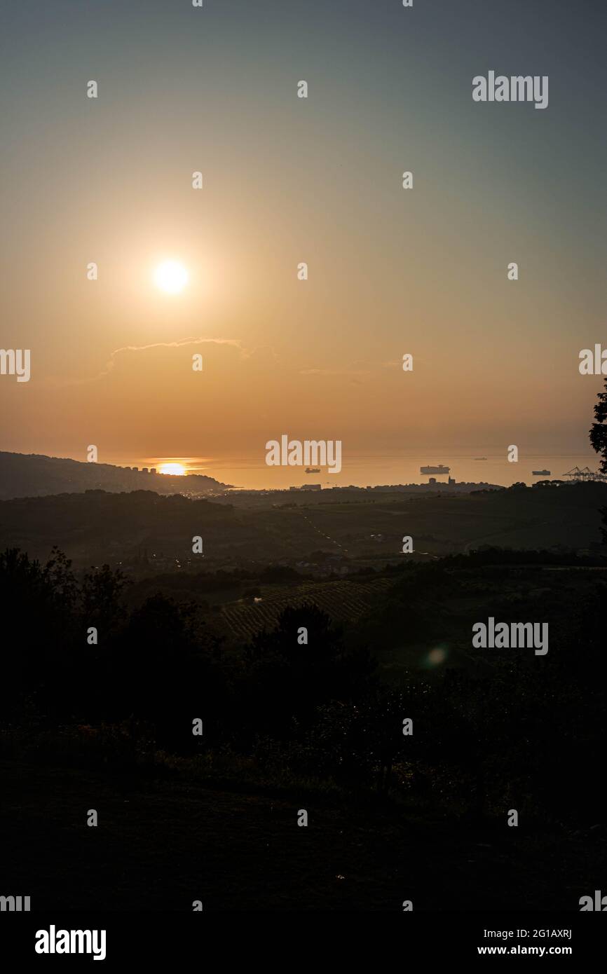 Landscape photos at golden hour Stock Photo - Alamy