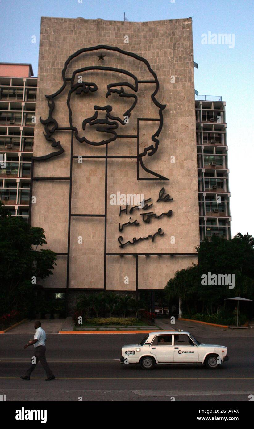 Cuban politics hi-res stock photography and images - Alamy