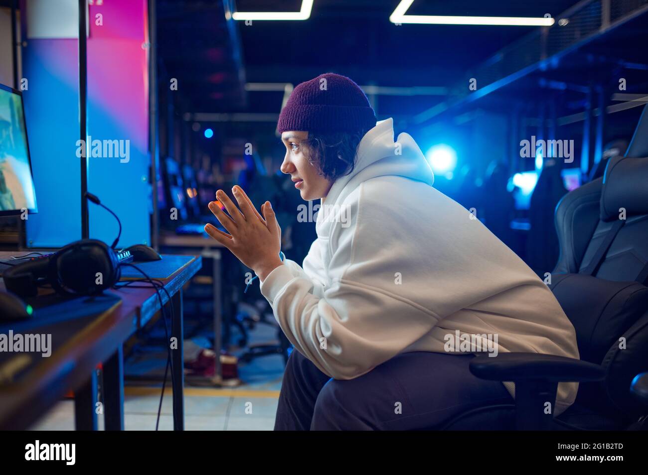 Gaming armchair hi-res stock photography and images - Alamy