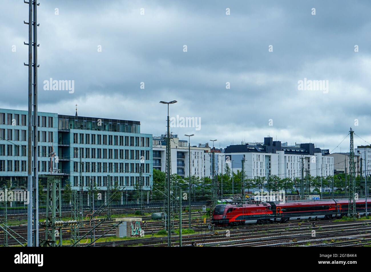 Munich hackerbrucke hi-res stock photography and images - Alamy