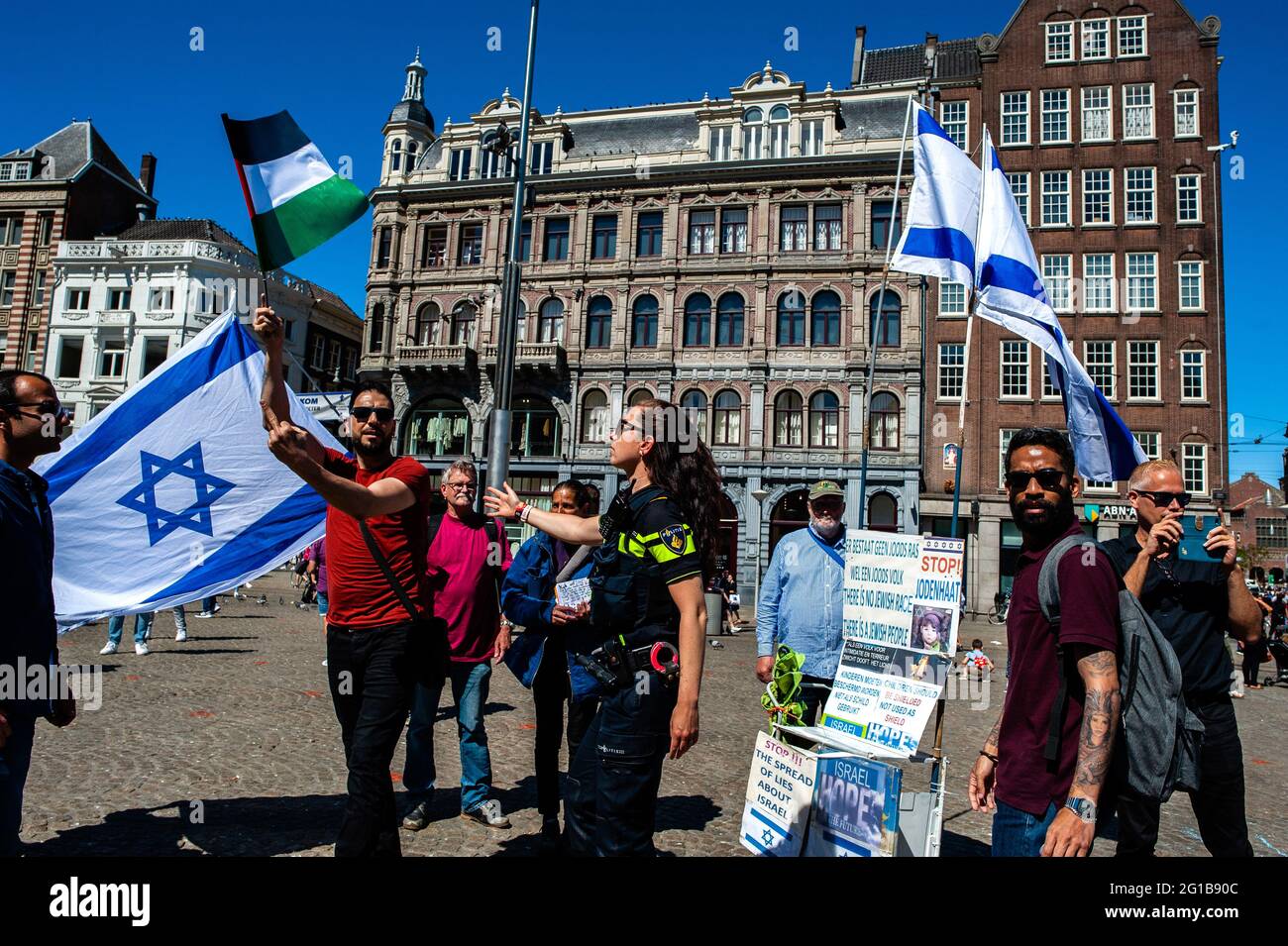 (EDITORS NOTE: Image contains profanity) A Palestinian demonstrator ...
