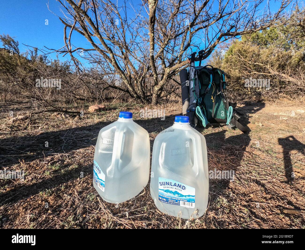 Water cache hi-res stock photography and images - Alamy