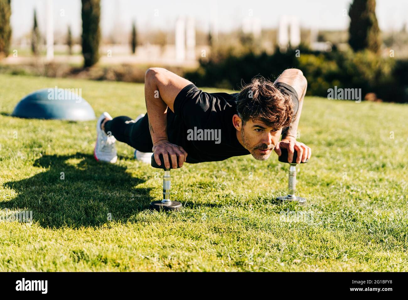 Power pose athlete hi-res stock photography and images - Alamy