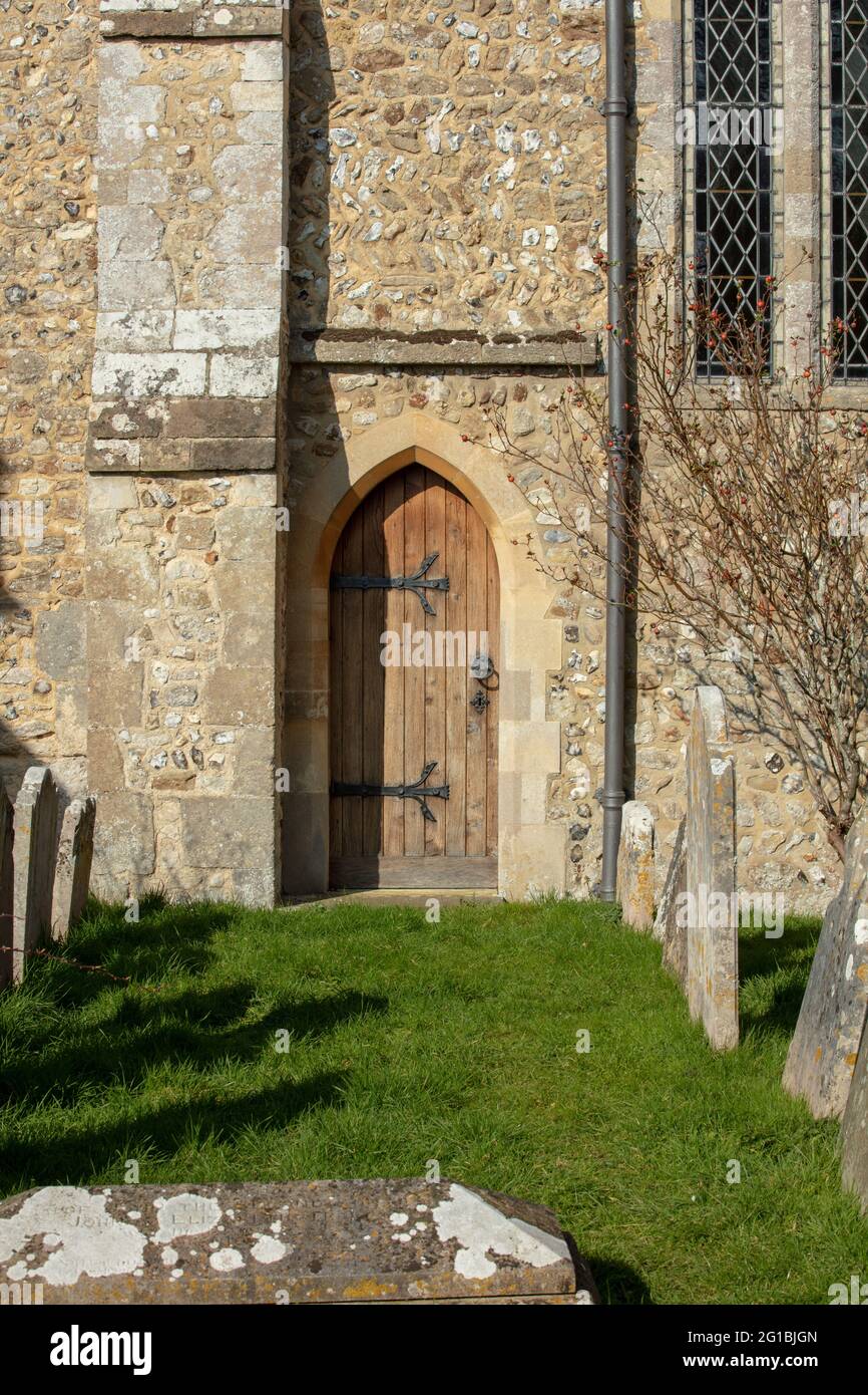Door bosham church hi-res stock photography and images - Alamy