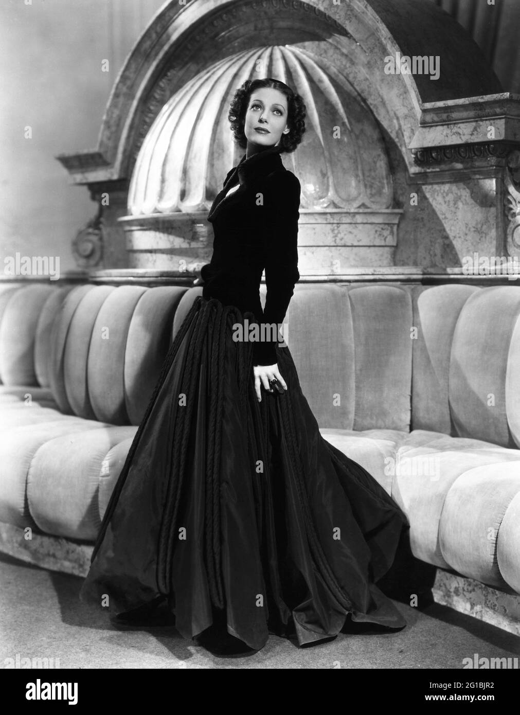LORETTA YOUNG Fashion Portrait publicity for CAFE METROPOLE 1937 ...