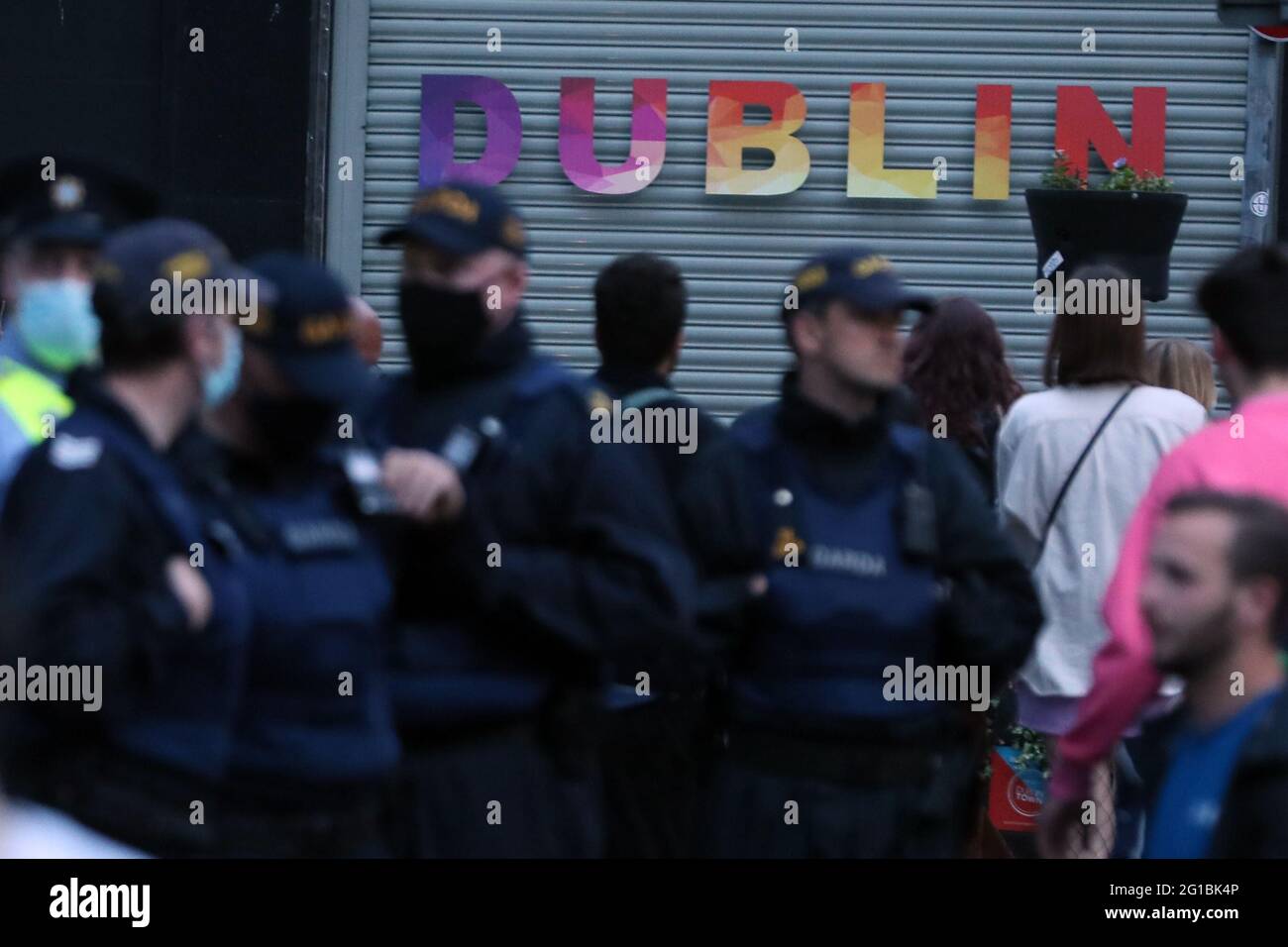 Gardai public order unit hi-res stock photography and images - Alamy