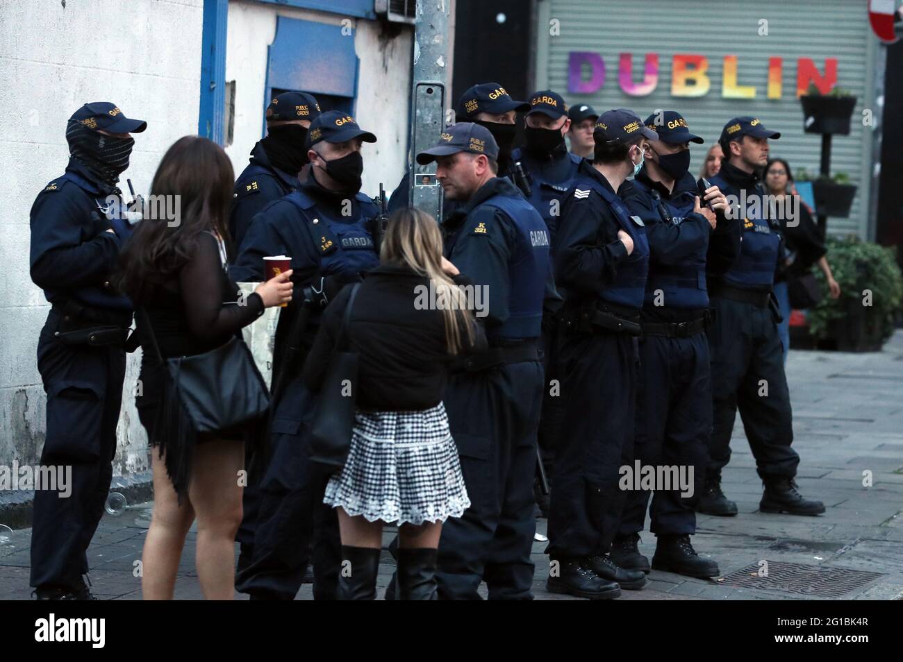 Gardai public order unit hi-res stock photography and images - Alamy