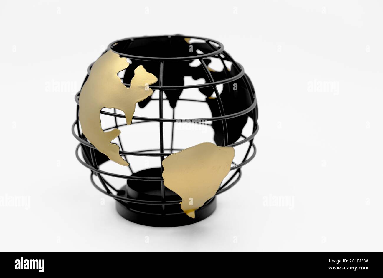 black and gold Earth globe made of wire Stock Photo - Alamy