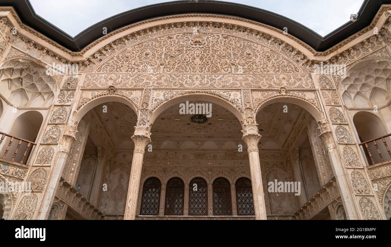 Old iranian mansion hi-res stock photography and images - Alamy