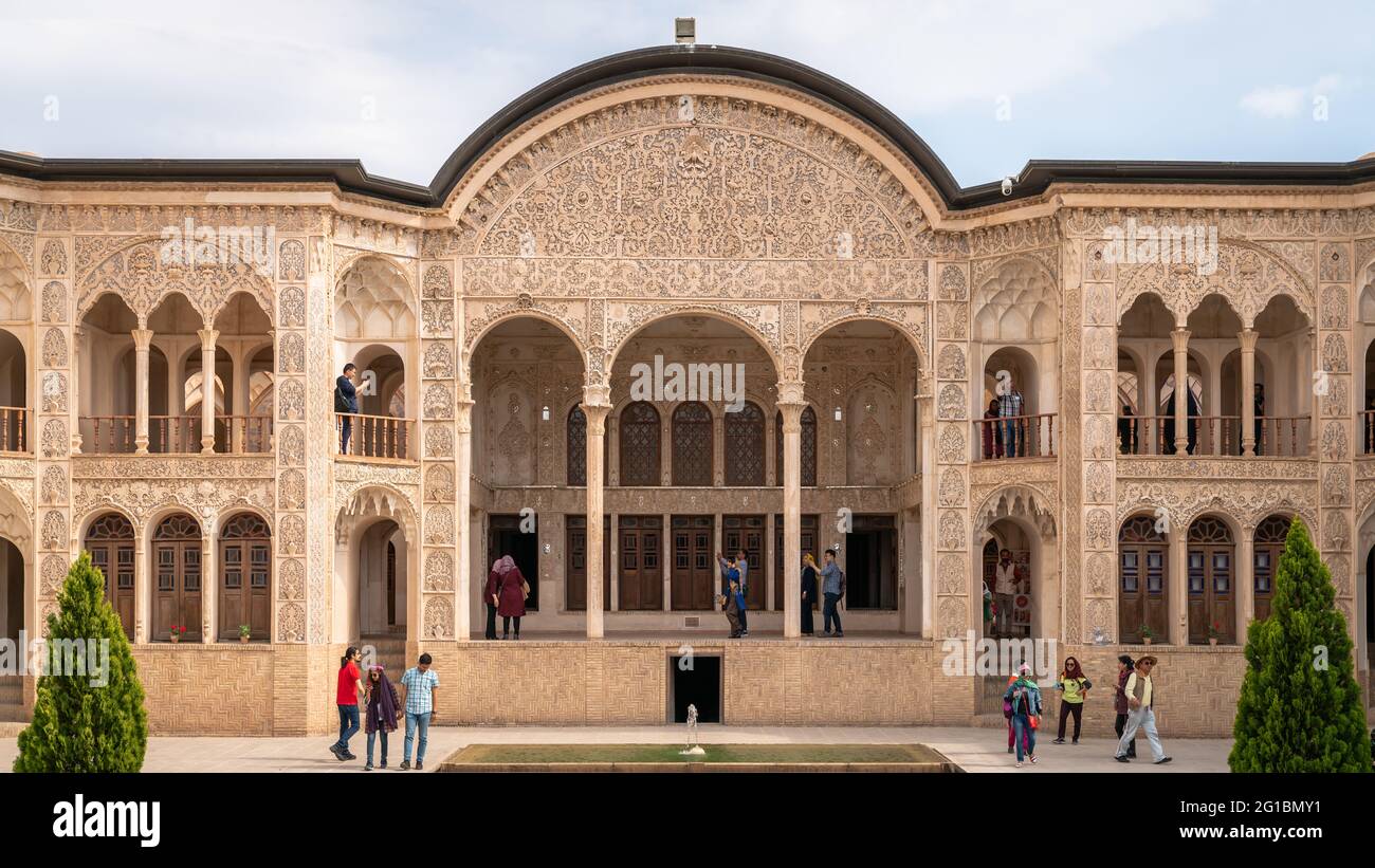 Old iranian mansion hi-res stock photography and images - Alamy