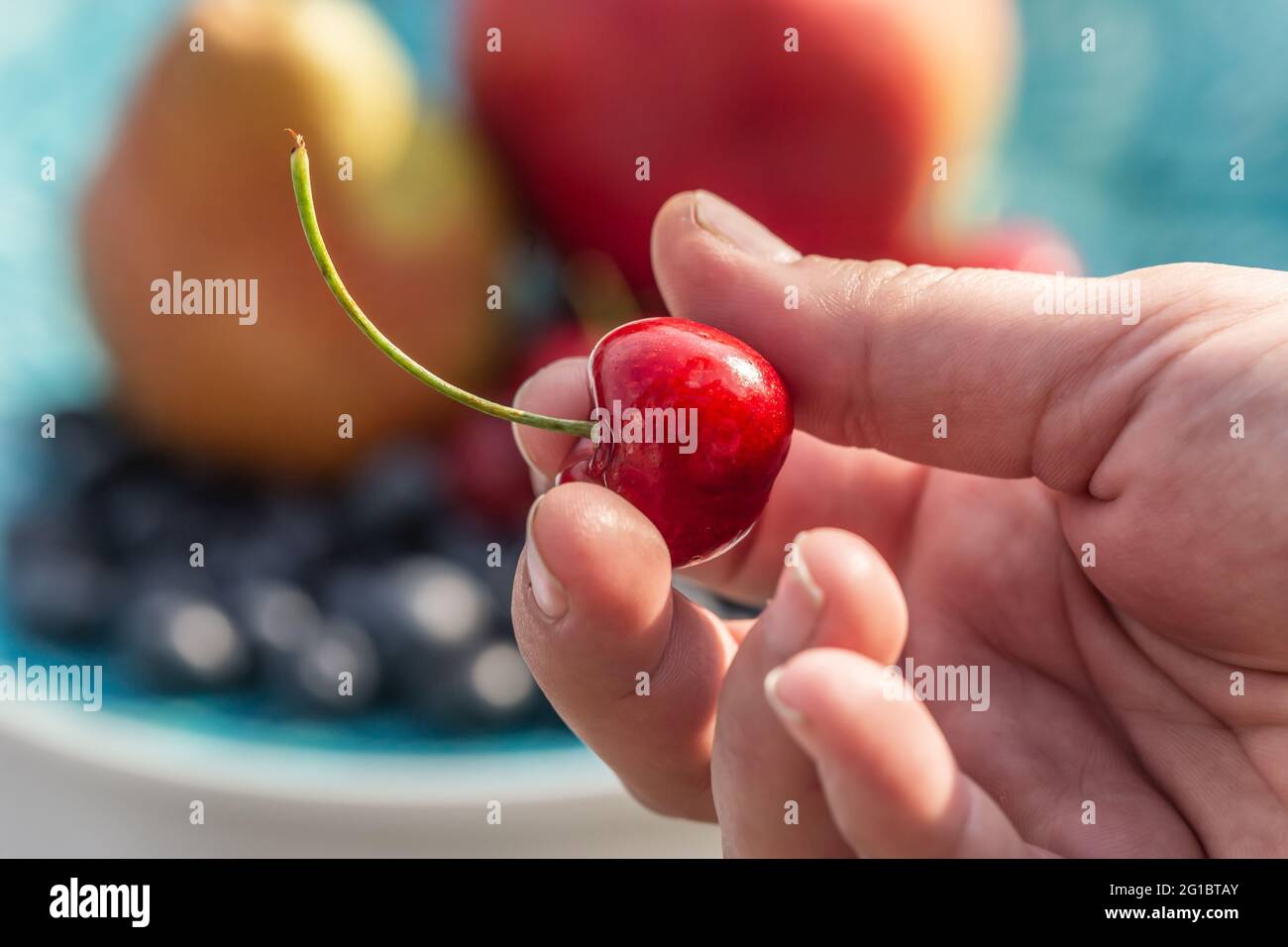 Pinch fruit hi-res stock photography and images - Alamy