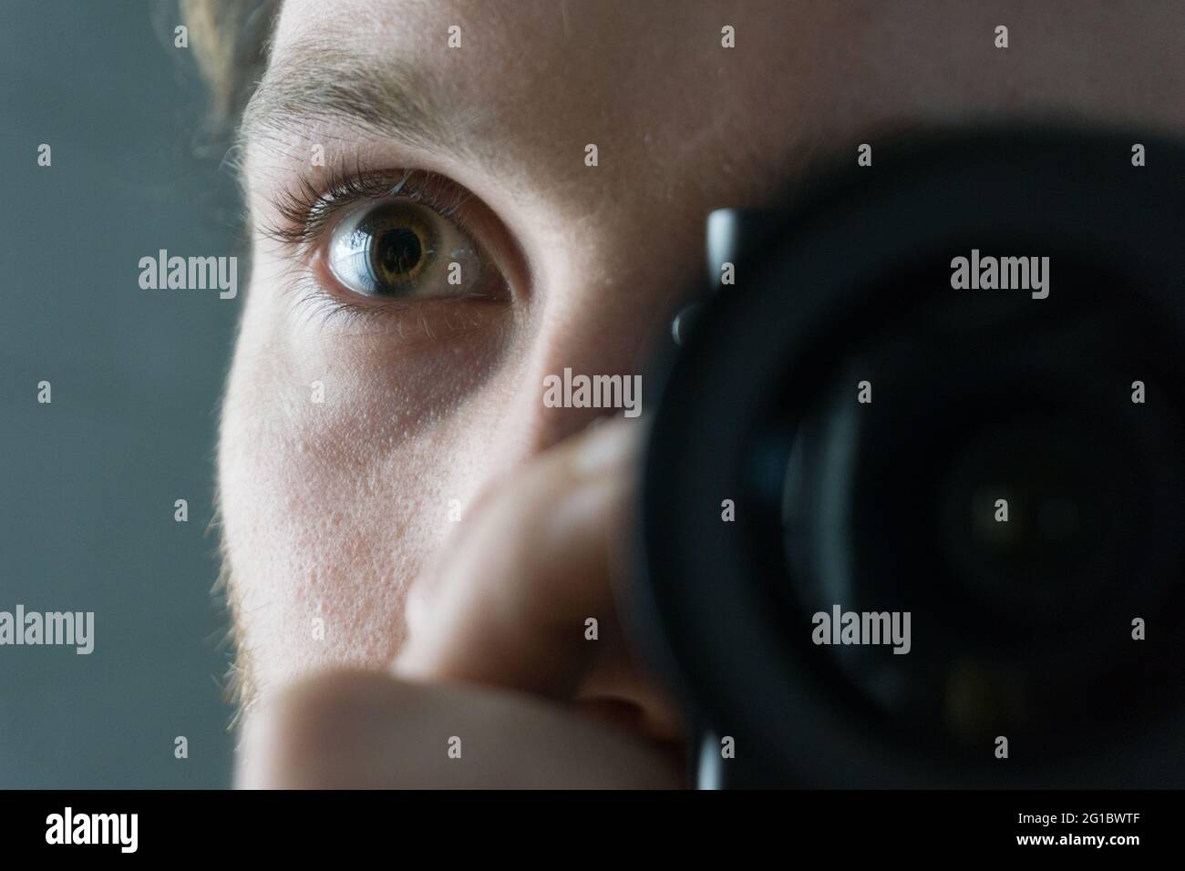 Camera person hi-res stock photography and images - Alamy