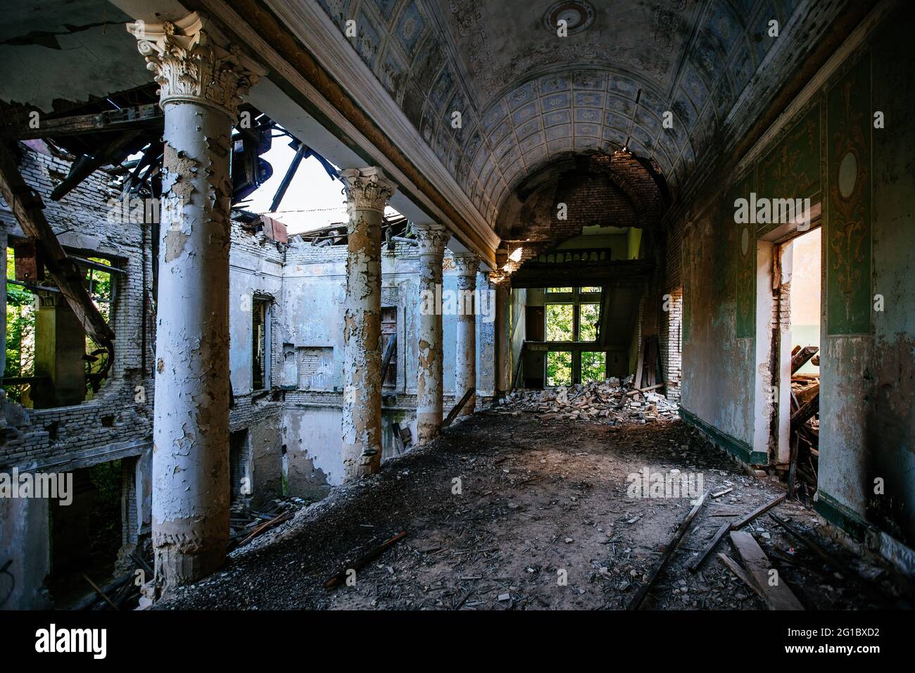 Interior of old ruined abandoned theater Stock Photo - Alamy