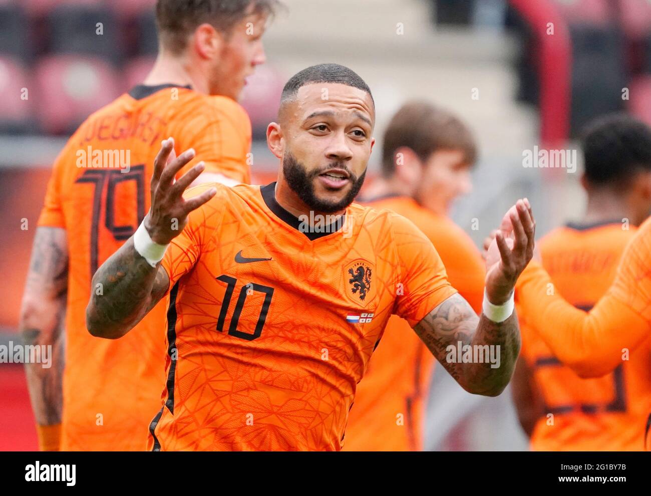 Memphis Depay after 1-0 during friendly football match Netherlands vs ...